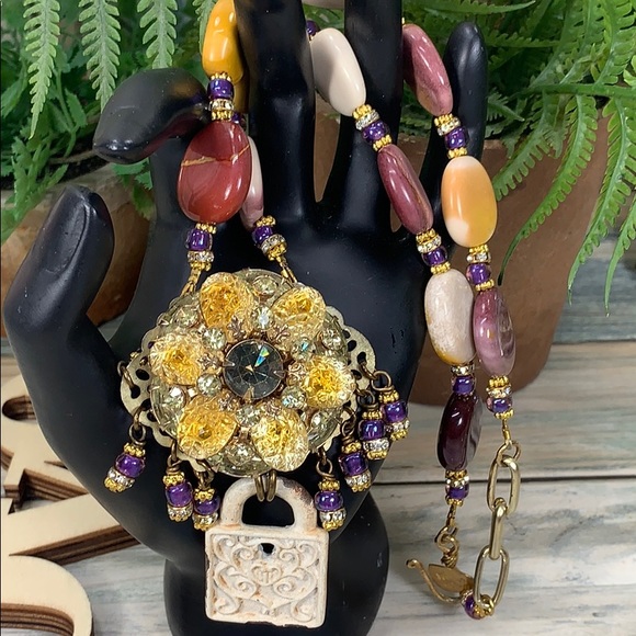 Adorned Crown Vintage Jewelry | Jewelry | Adorned Crown Artisan ...